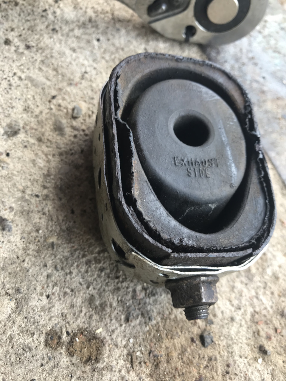 Демпфер выхлопной трубы, 13229780 ремонт — Opel Astra J GTC, 1,4 л ...