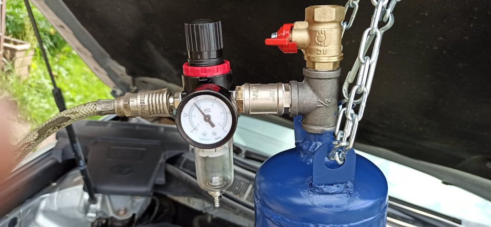 Приспособление для промывки форсунок на авто — Toyota Camry (XV50), 2,5 ...