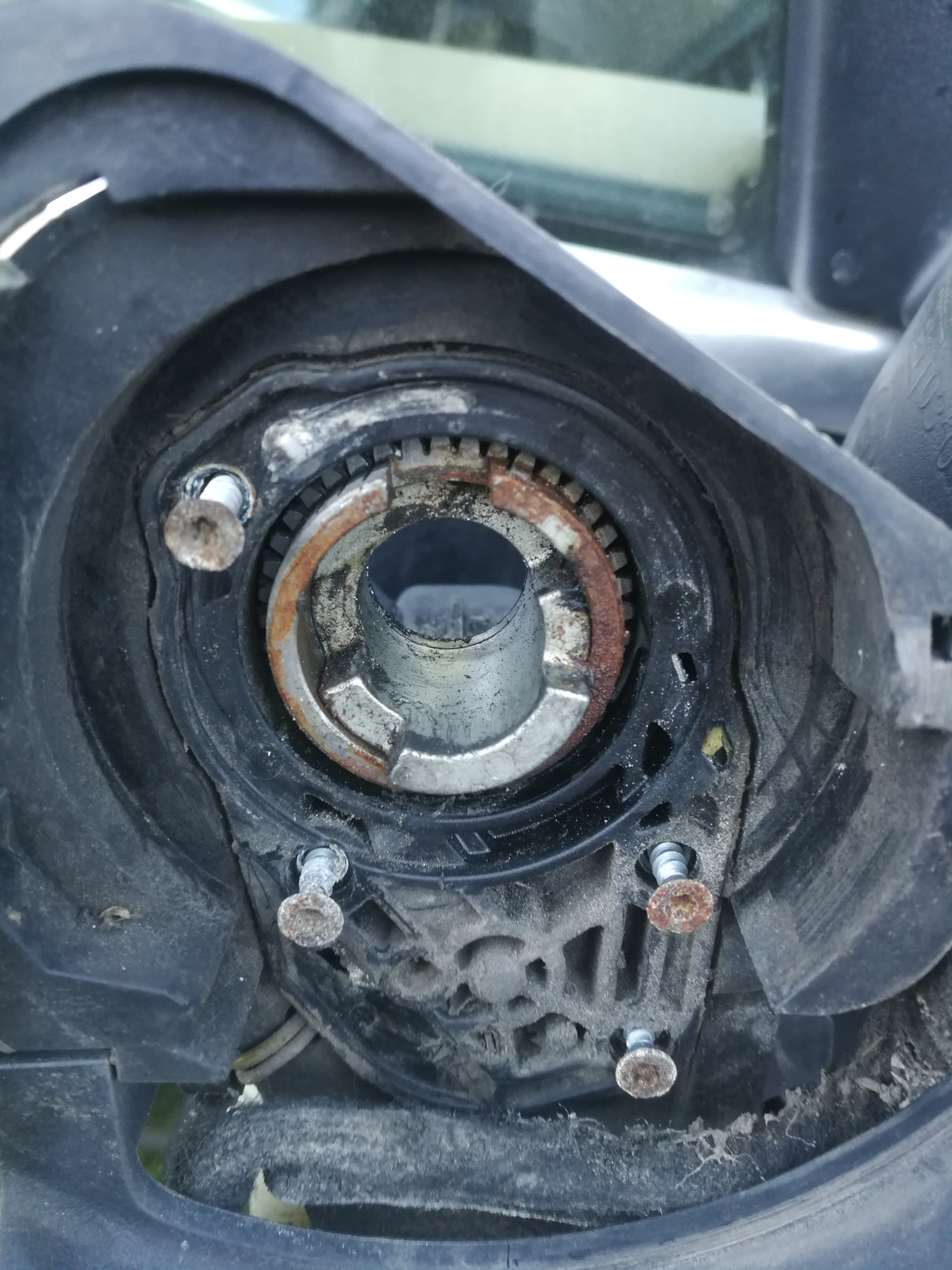 Ремонт зеркал заднего вида — Volvo XC60 (1G), 2,4 л, 2010 года | своими ...