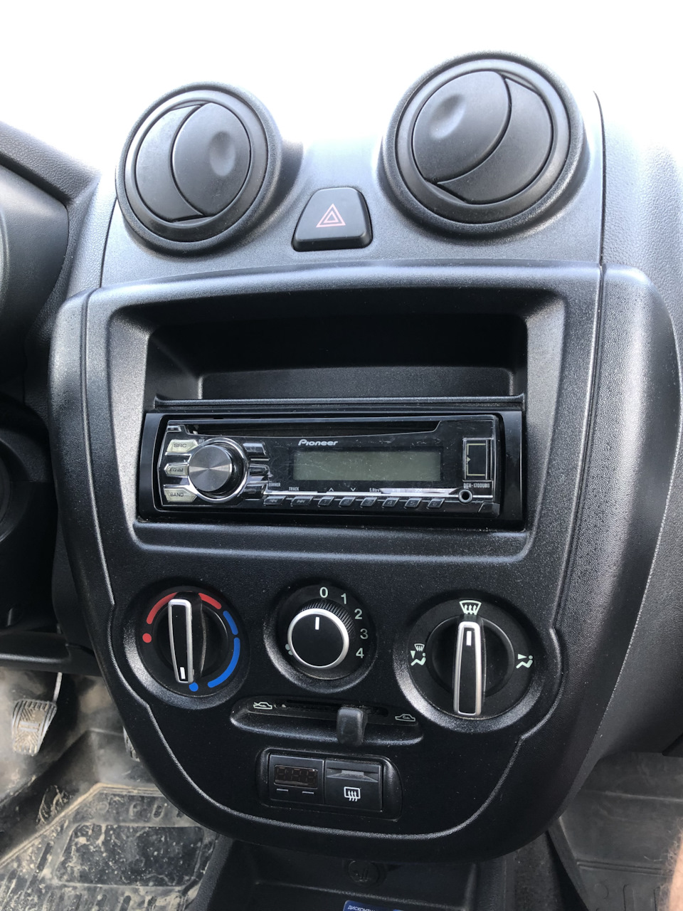 Ручки блока отопителя от гранты fl — Lada Гранта (1G), 1,6 л, 2015 года ...