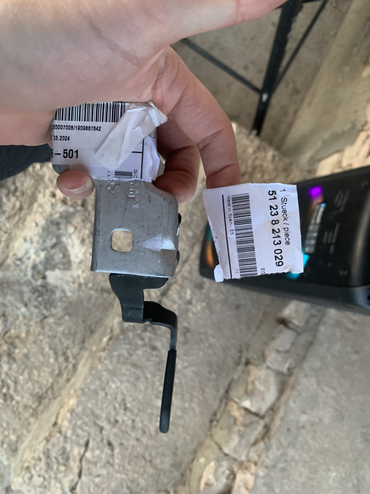 Замена масла плановое/ручка капота — BMW 3 series (E46), 2,5 л, 2001 ...