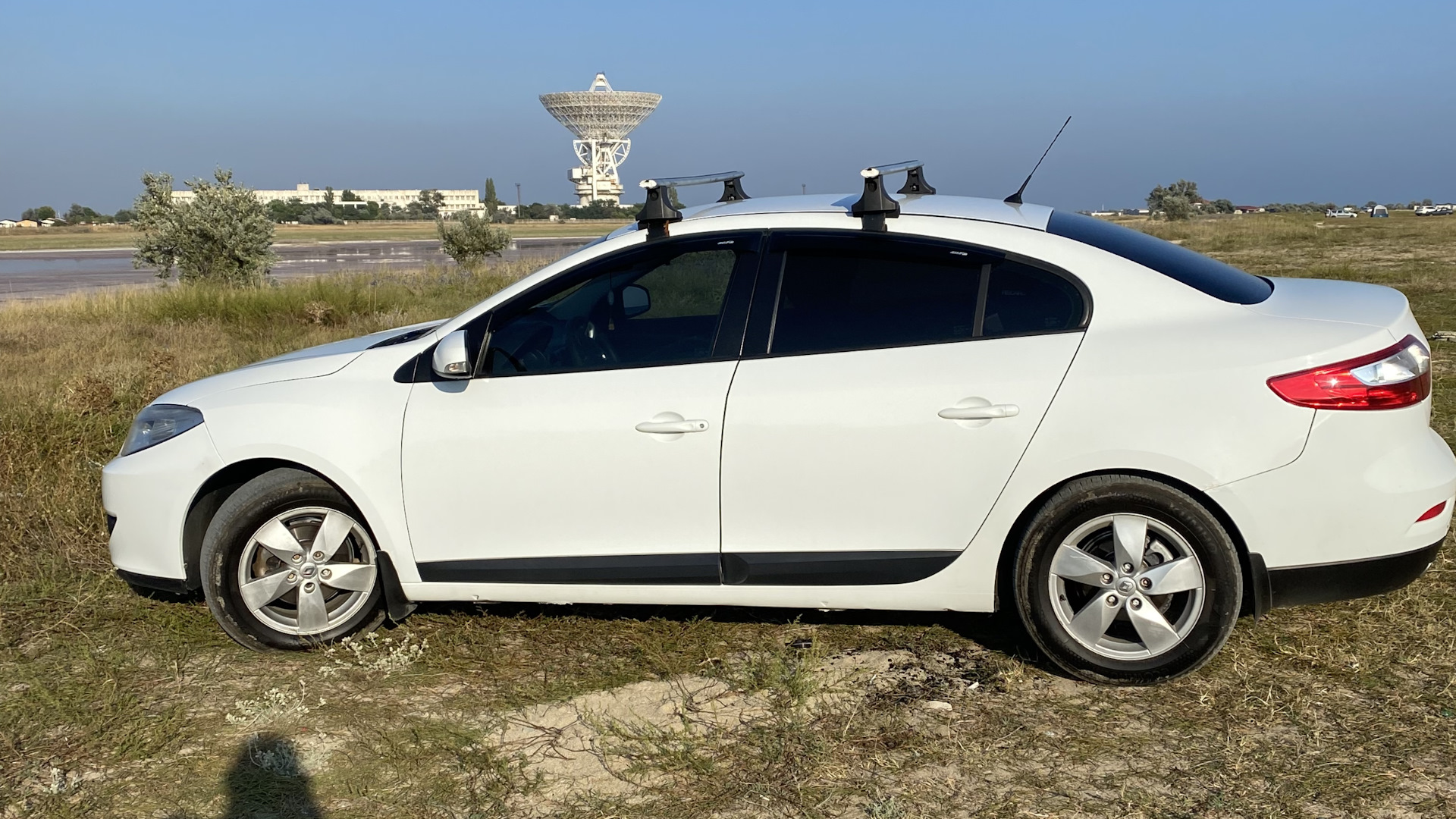 Renault Fluence 1.6 бензиновый 2011 | на DRIVE2