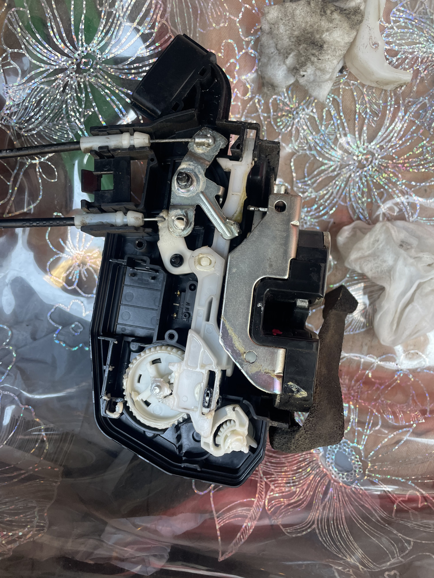 Не блокируется дверь(ремонт замка двери) — Nissan Teana (J32), 2,5 л ...