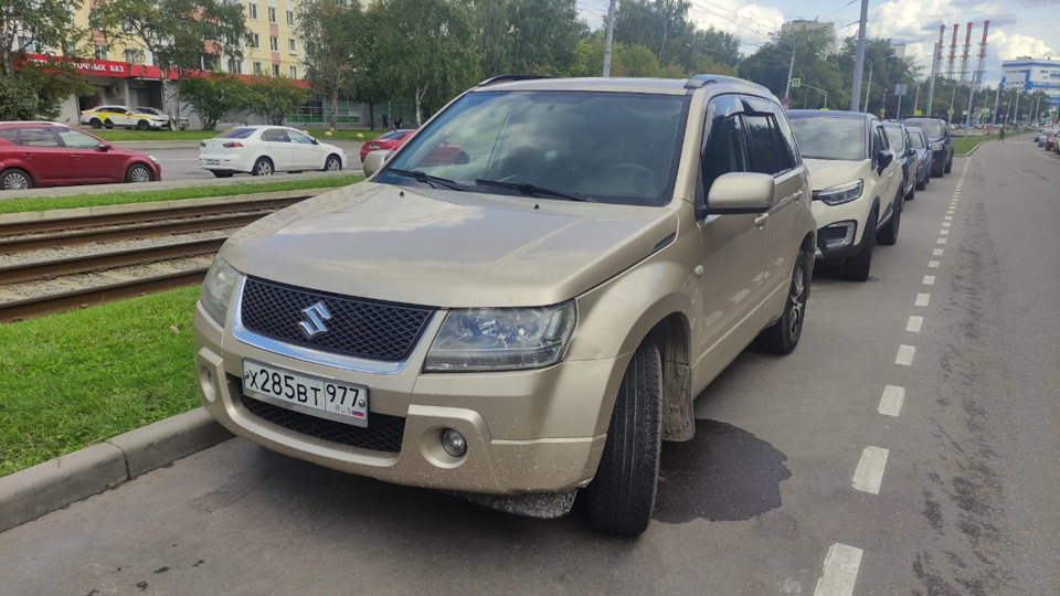 Как снять кресло в Сузуки Гранд Витара. — Suzuki Grand Vitara (2G), 2 л ...