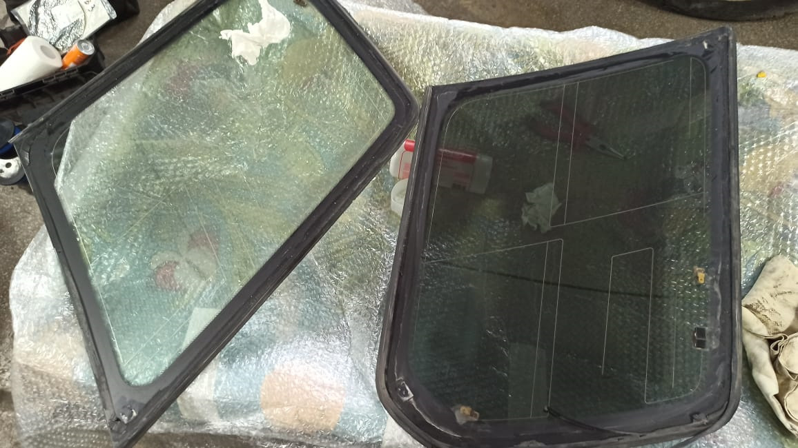 Замена лобового стекла — Subaru Forester (SG), 2,5 л, 2007 года ...