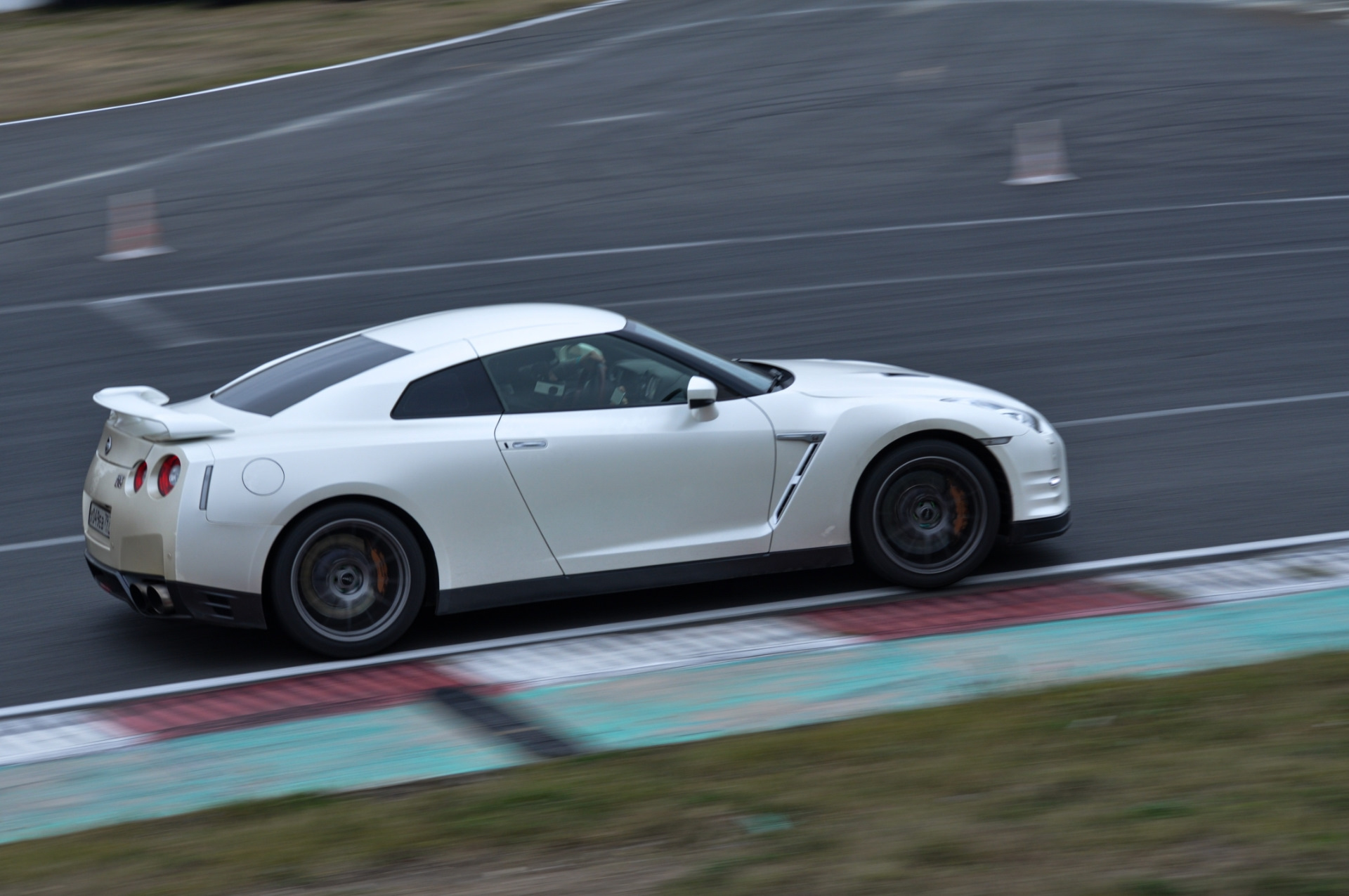 ADM Raceway и проба нового конфига — Nissan GT-R (R35), 3,8 л, 2014 года | соревнования | DRIVE2