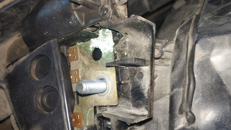 Замена распределителя b+ пд — BMW X3 (F25), 2 л, 2011 года | своими ...