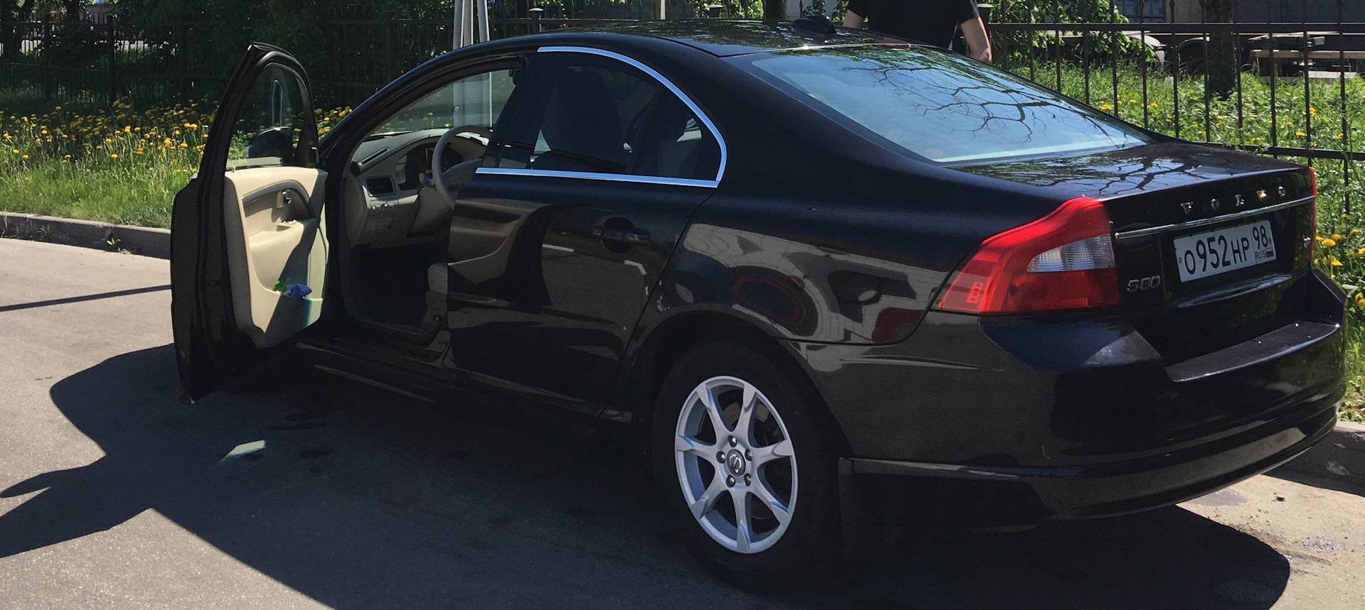 И ни в чем себя не ограничивай — Volvo S80 (2G), 2 л, 2008 года | визит ...