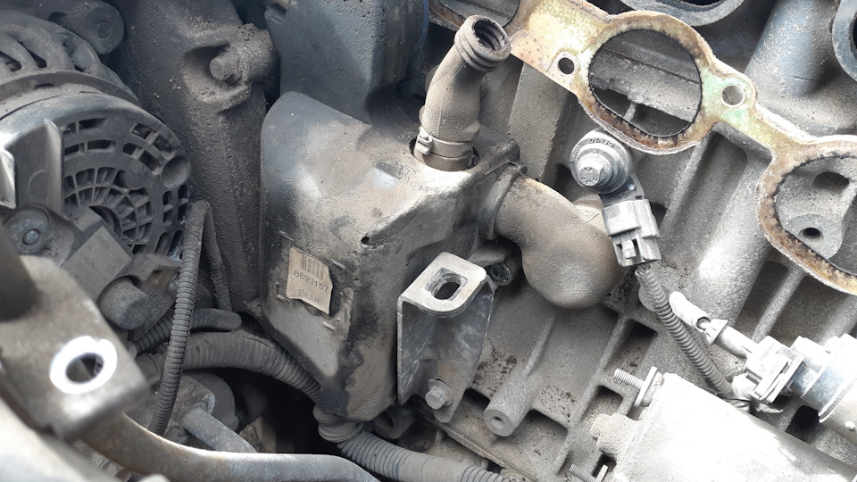 8699157 Клапан картерных газов для S80 Volvo | Запчасти на DRIVE2