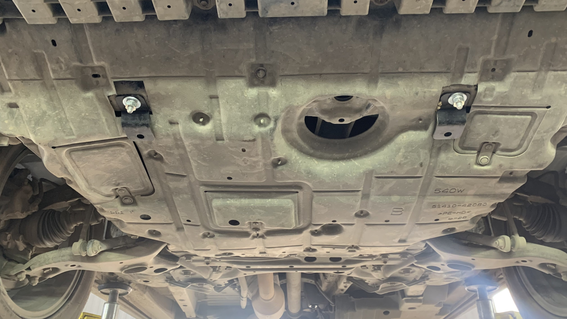 Защита двигателя (комплект) — Toyota RAV4 (IV), 2,2 л, 2016 года ...