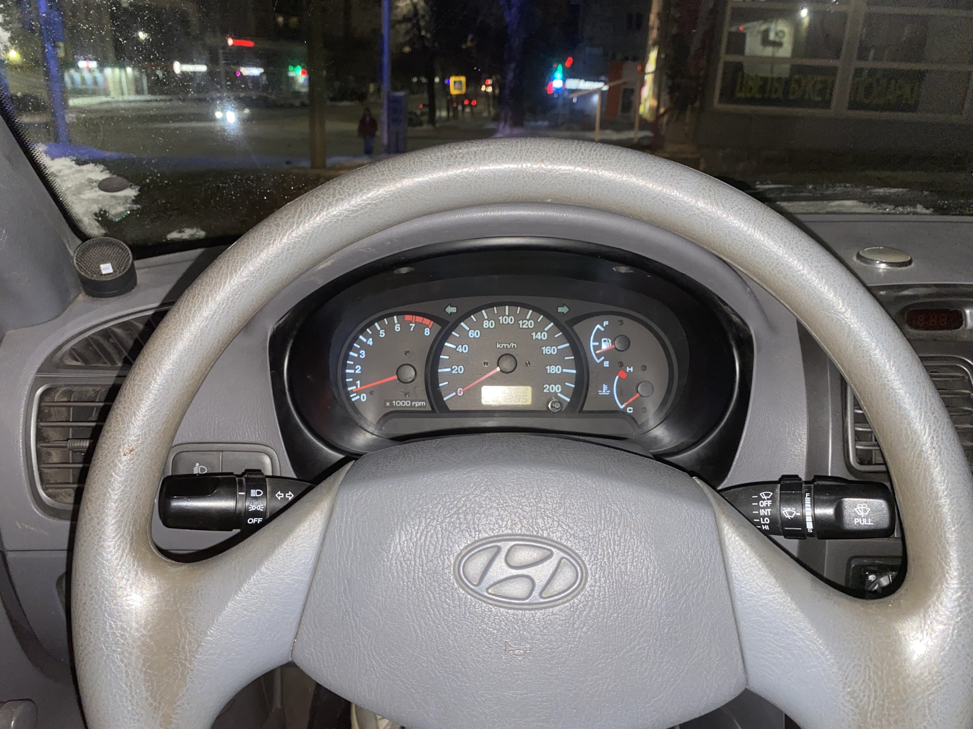 Помоги советом, не проходи мимо 🫡 — Hyundai Accent (2G), 1,5 л, 2005 года | поломка | DRIVE2