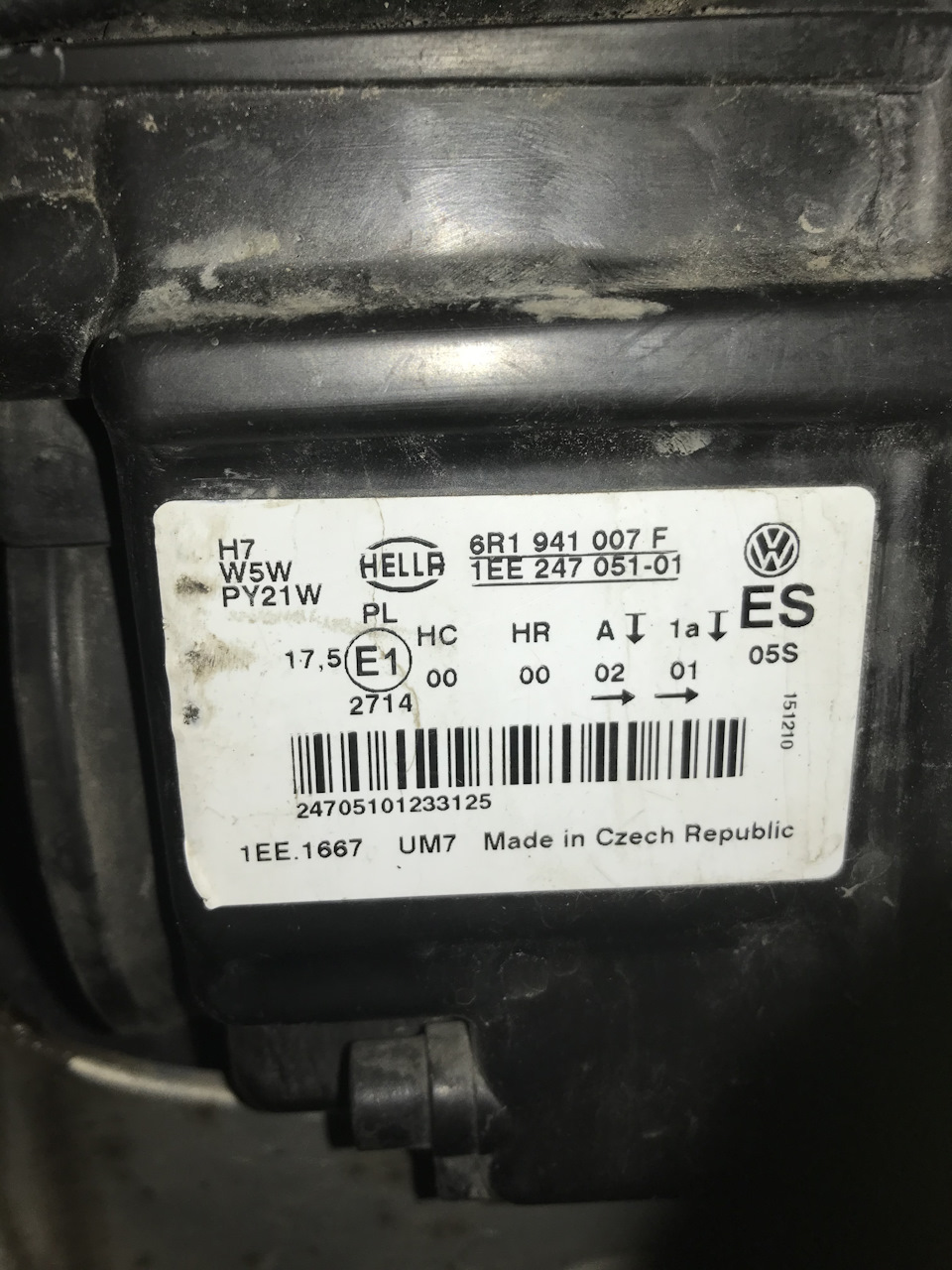 Новые глаза. — Volkswagen Polo Sedan, 1,6 л, 2011 года | аксессуары ...