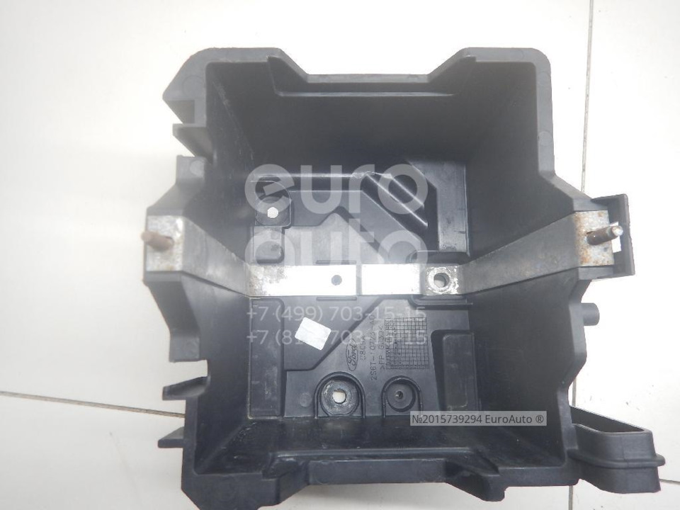 Полка аккумулятора — нужна "помощь зала"! — Ford Fiesta (Mk V), 1,4 л ...