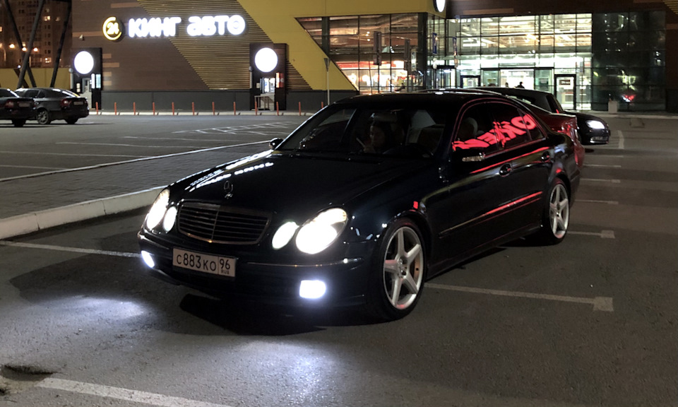 Designo. Сравниваем прошлое и настоящее — Mercedes-Benz E-Class (W211 ...