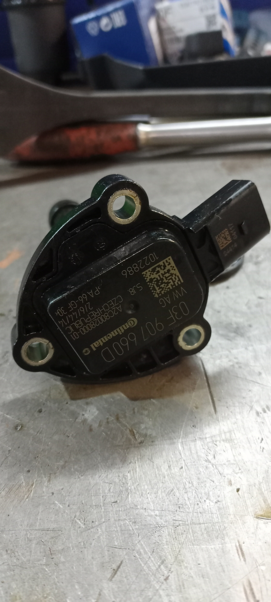 03F907660D Датчик уровня масла VAG | Запчасти на DRIVE2