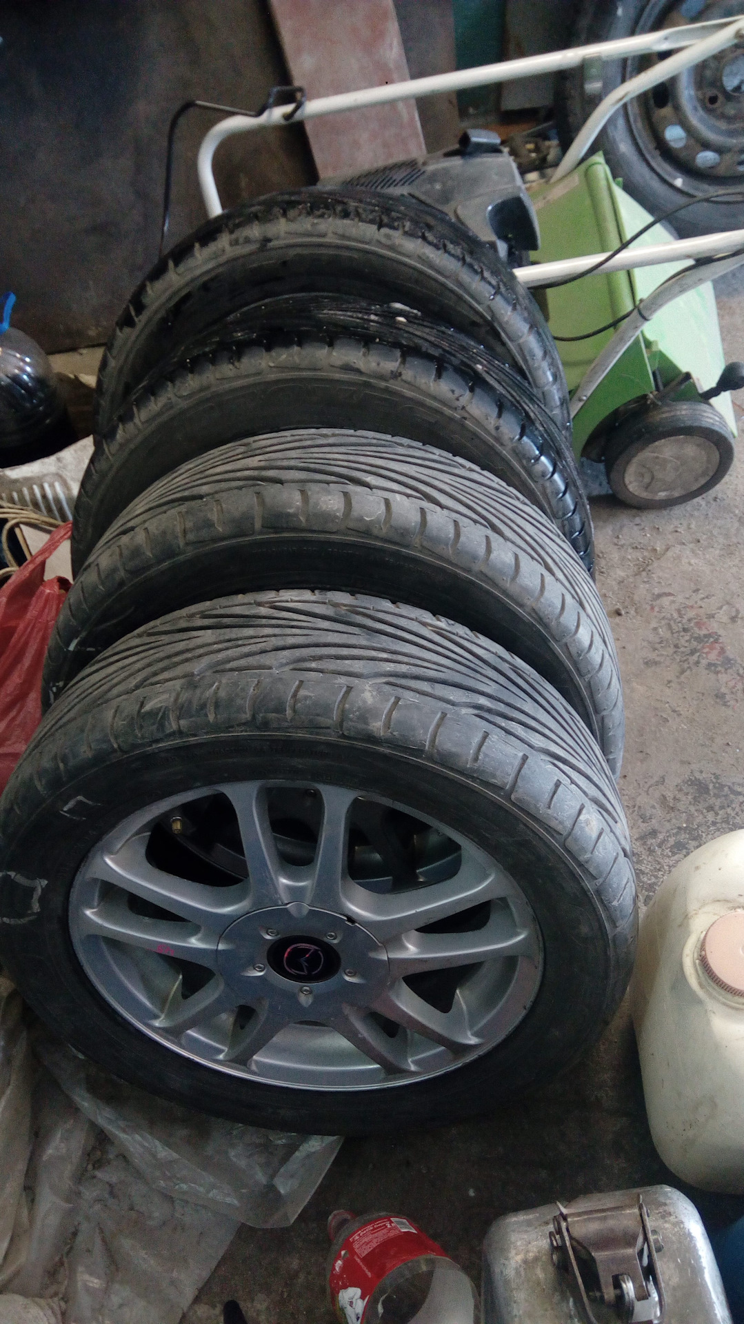 Летняя резина и литье R15 — Subaru R2, 0,7 л, 2004 года | колёсные ...
