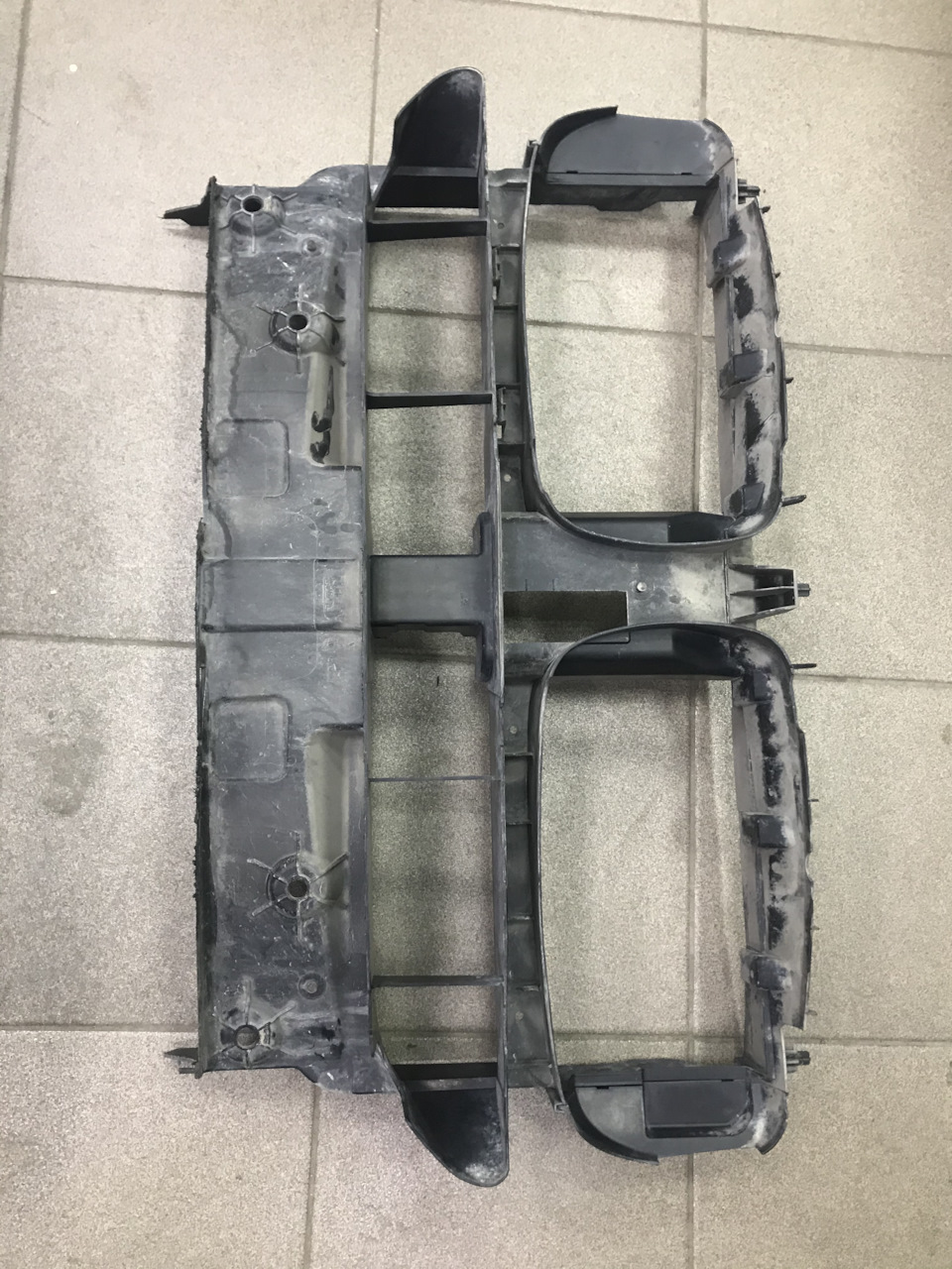 Замена переднего бампера M Performance + противотуманки LED ...