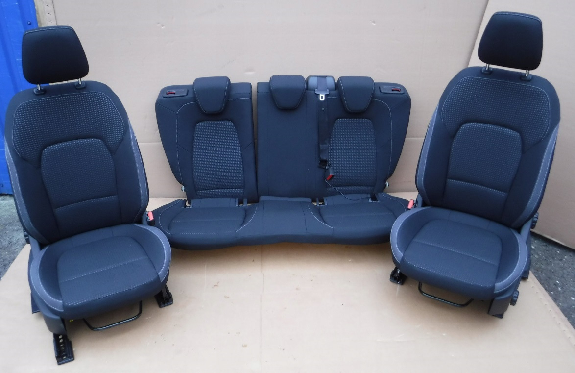 Салон фф4 на фф2 — Ford Focus Hatchback II, 1,6 л, 2007 года ...