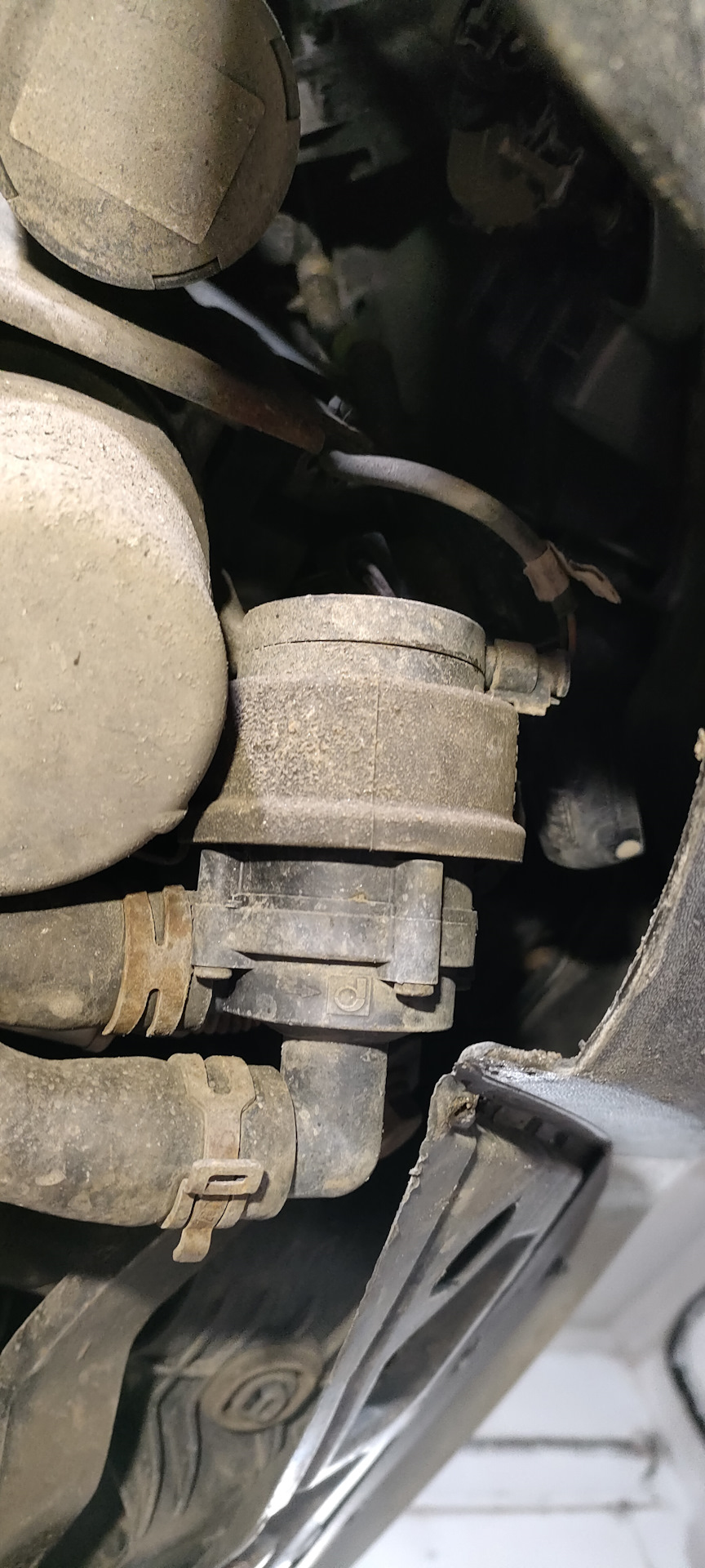 1T0965561A Насос системы охлаждения VAG | Запчасти на DRIVE2