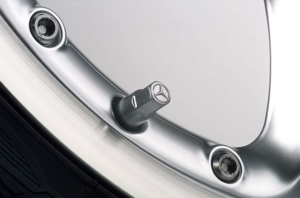 Колпачки ниппелей оригинал B66472001 — Mercedes-Benz C-Class (W202), 2 ...