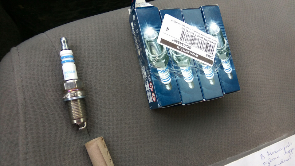 06. Замена свечей — Honda Civic 4D (8G), 1,8 л, 2008 года | расходники ...