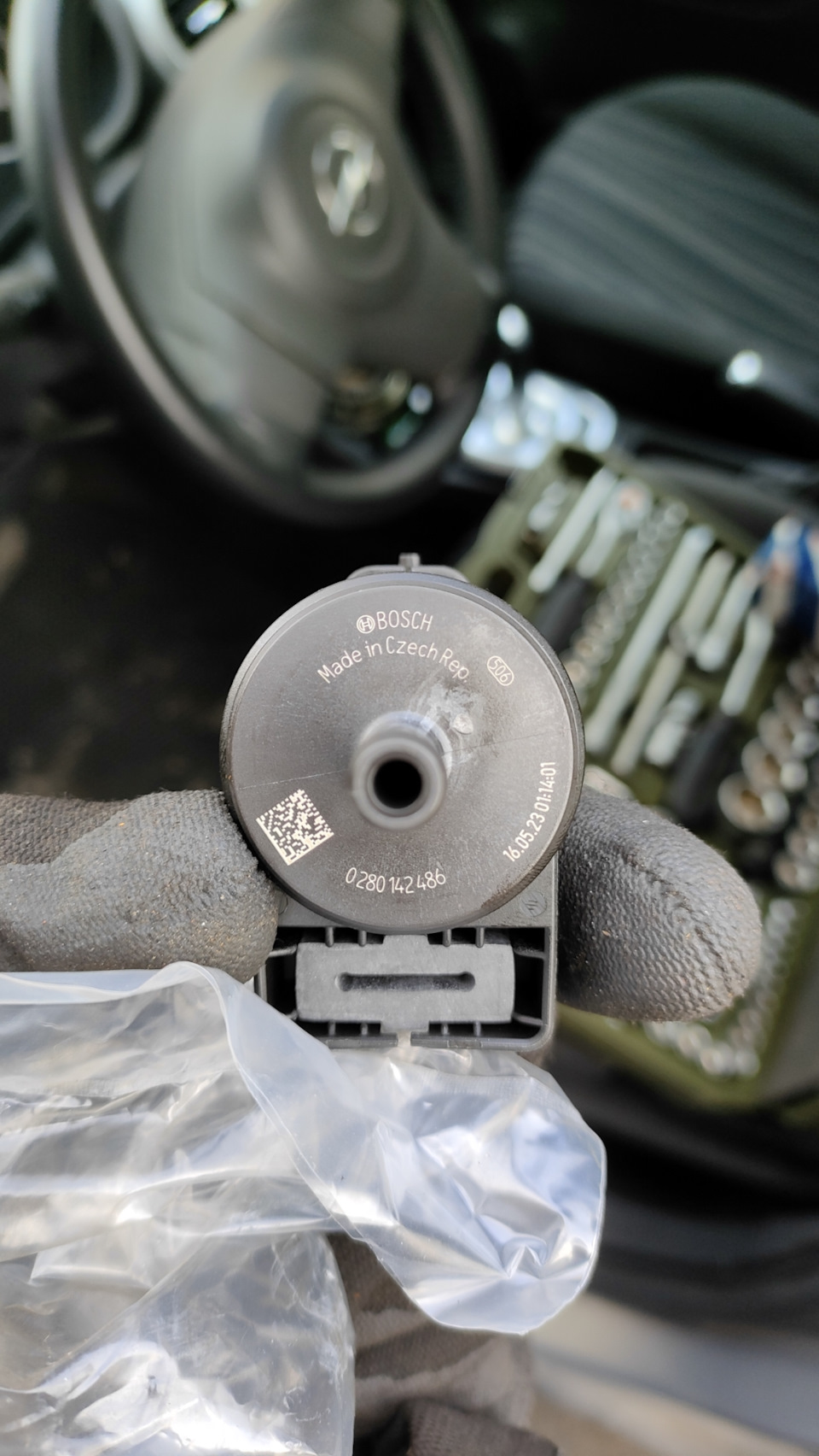 0280142486 клапан вентиляции топливного бака BOSCH | Запчасти на DRIVE2