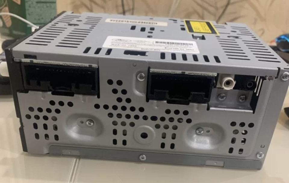 Установка SYNC 1.1 — Ford Focus Hatchback III, 1,6 л, 2014 года ...