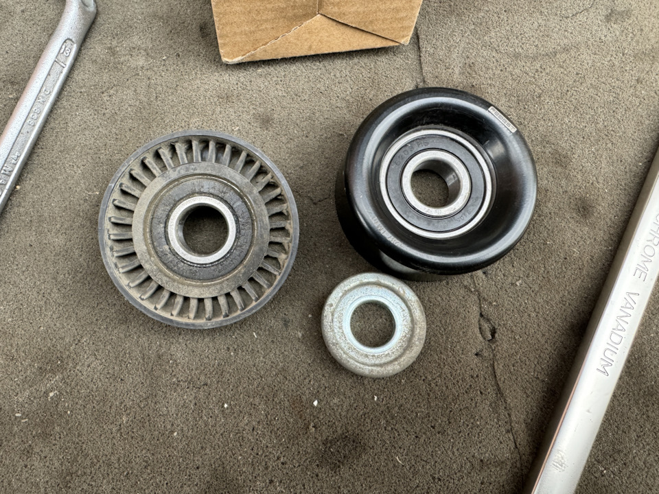 Ролик натяжителя — Toyota RAV4 (5G), 2,5 л, 2020 года | своими руками ...