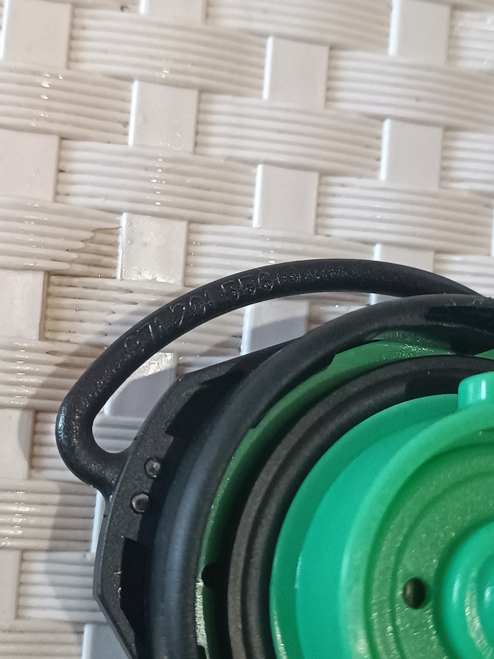 Крышка бака Porsche на Porsche Cayenne (3G), Porsche Cayenne E-Hybrid ...