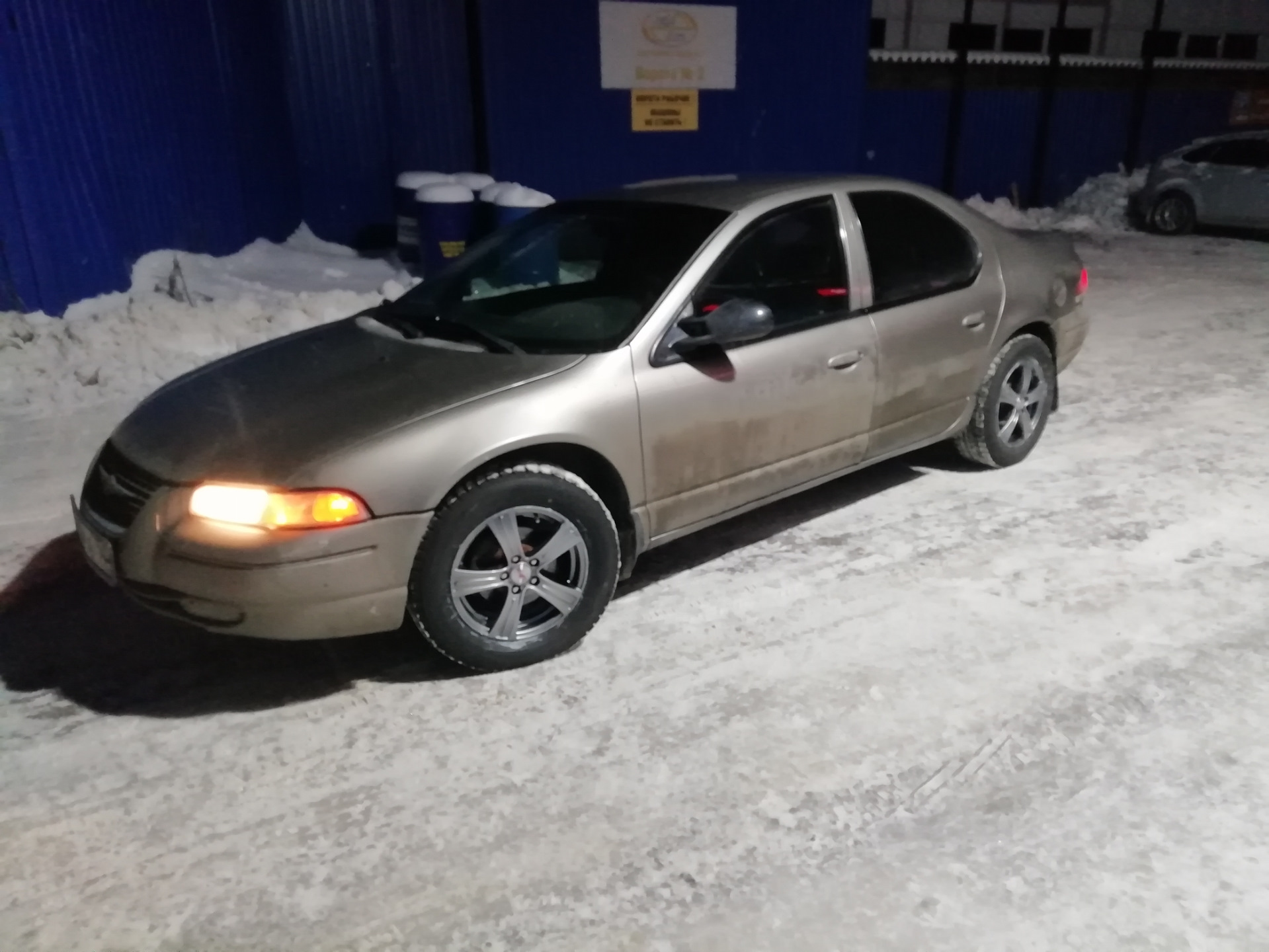 Комплексная замена дисков и шин — Chrysler Cirrus, 2,5 л, 1999 года ...