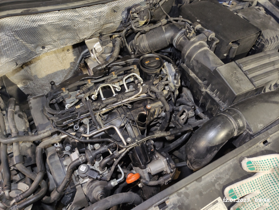 Термостат, корпус маслянного фильтра — Volkswagen Tiguan (1G), 2 л ...