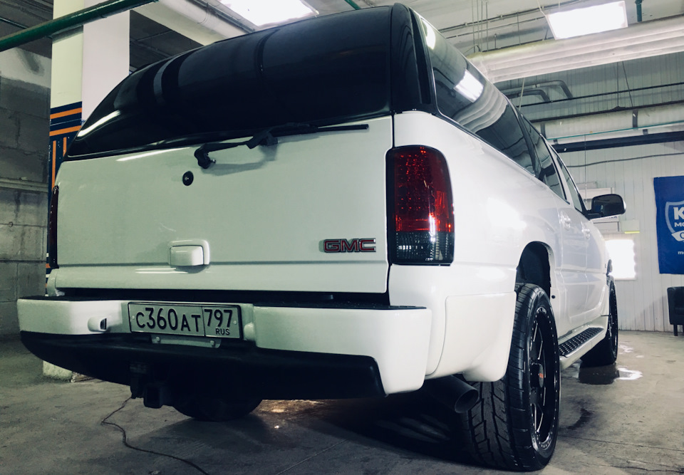 📽Gibson vs Magnaflow Style, GMC Yukon📽 — GMC Yukon (GMT800), 6 л, 2004 ...