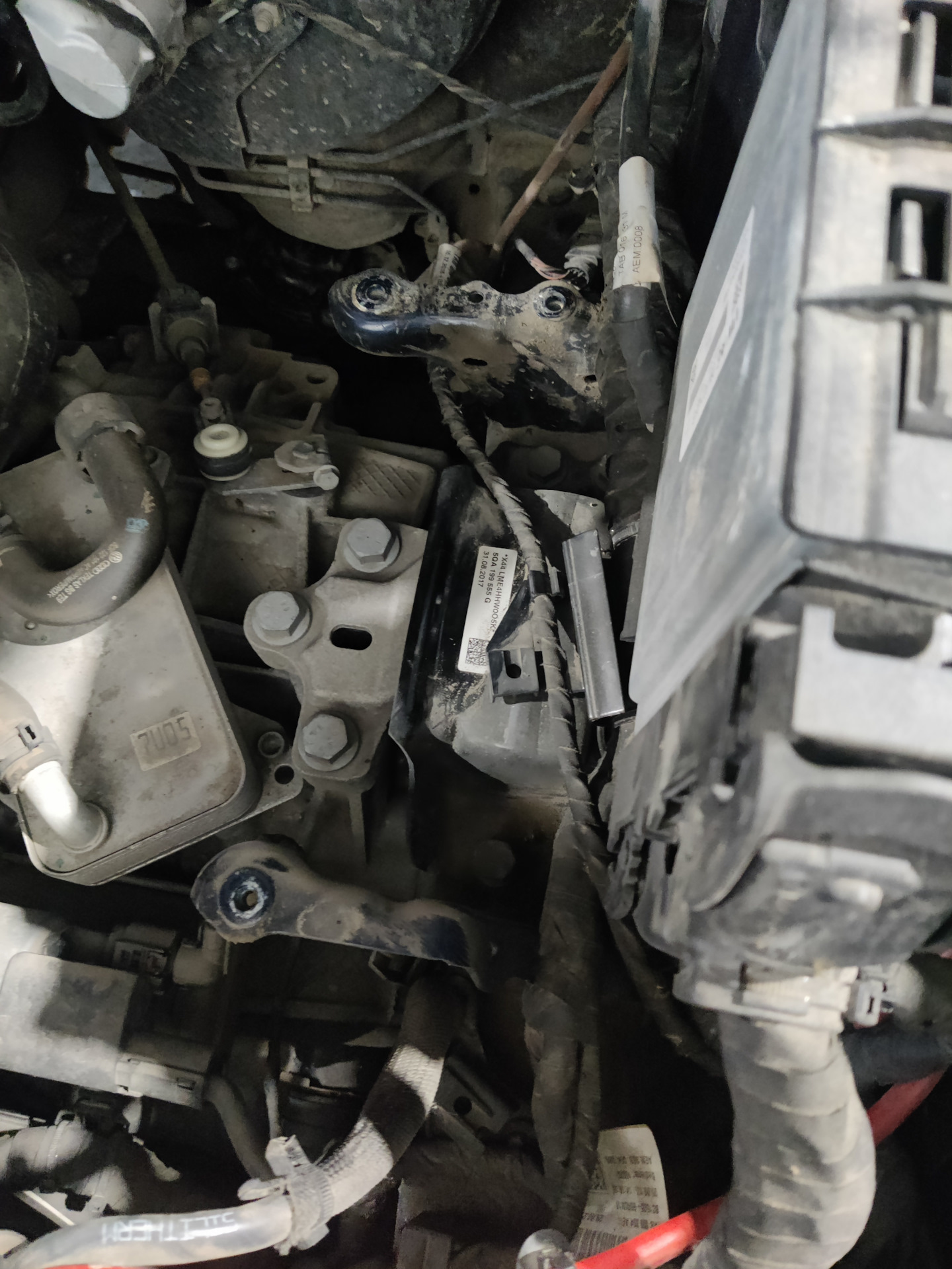 7. Замена опор двигателя и DSG. — Volkswagen Tiguan (2G), 2 л, 2017 ...