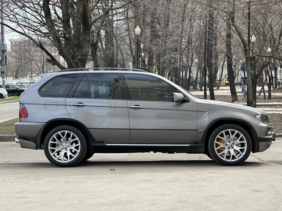 Гур потек со всех щелей 😂 — BMW X5 (E53), 4,4 л, 2004 года | своими ...