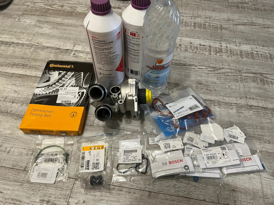 Замена помпы, чистка впуска — Volkswagen Passat CC, 2 л, 2012 года ...