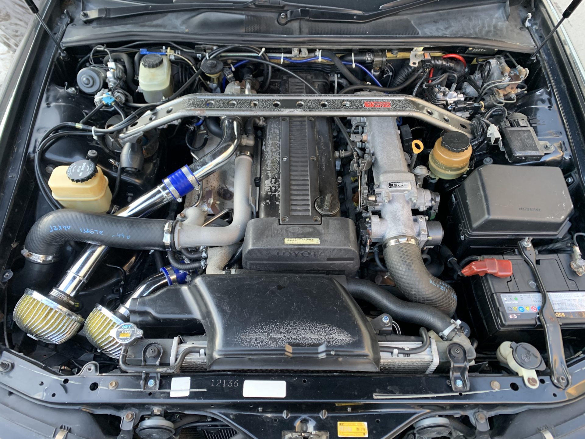 Штатный короб воздушного фильтра — Toyota Mark II (90), 2,5 л, 1994 ...