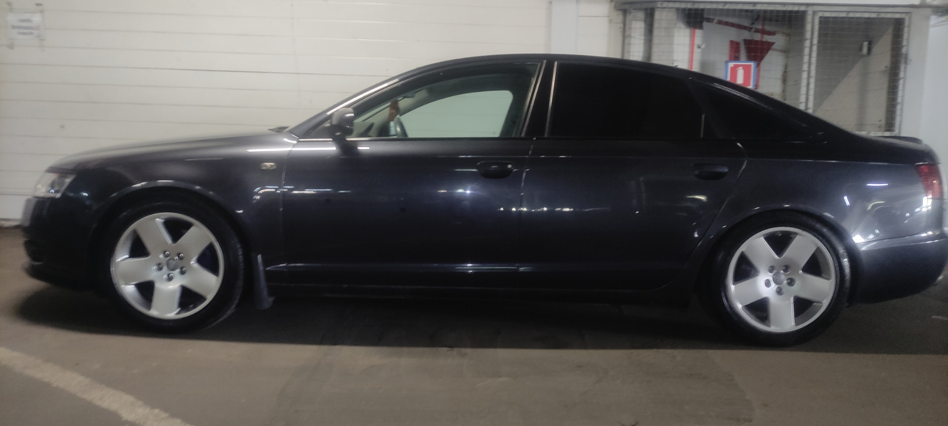 Ronal flat five и Pirelli p zero 255 18 45 — Audi A6 (C6), 3 л, 2005 ...