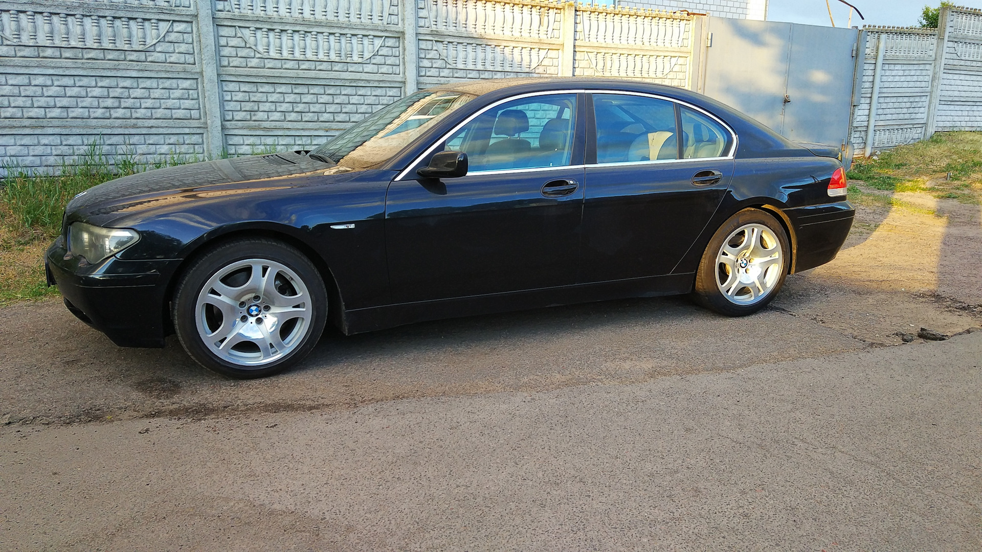 R19, 92 стиль — BMW 7 series (E65/E66), 4,4 л, 2002 года | колёсные ...