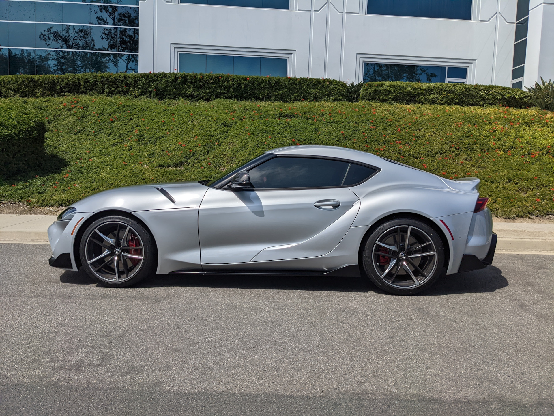Тонировка 🖤 — Toyota Supra (90), 3 л, 2022 года | стайлинг | DRIVE2