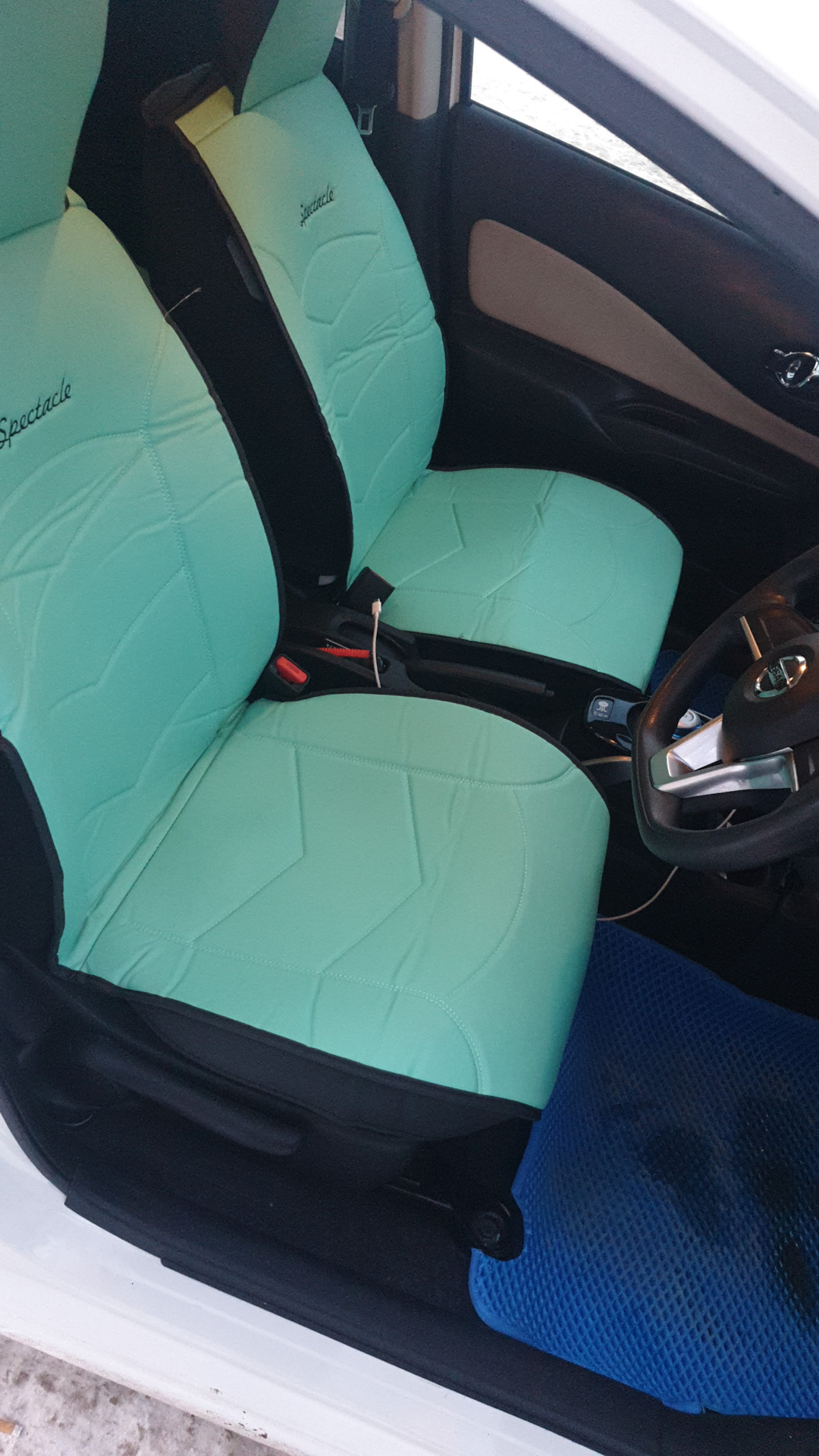 Чехлы, поиски, просмотры… — Nissan Note e-Power, 1,2 л, 2017 года ...