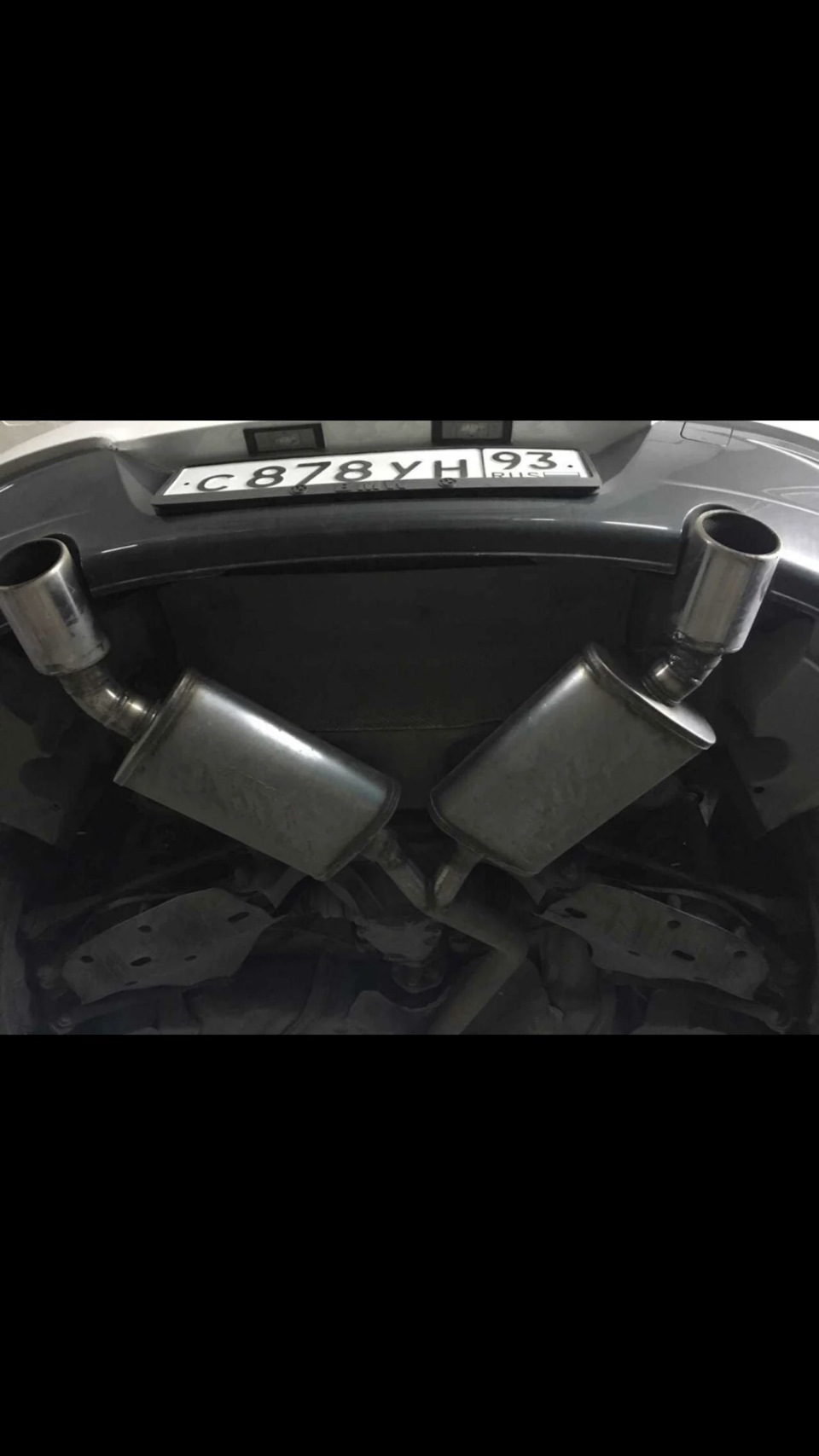 Раздвоенный выхлоп — BMW 1 series (F20), 1,6 л, 2011 года | прикол | DRIVE2