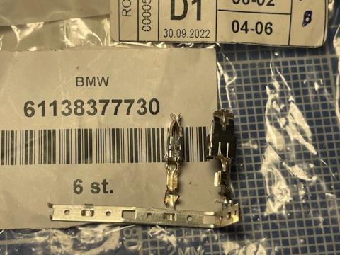61138377730 Сдвоенный пружинящий контакт BMW | Запчасти на DRIVE2