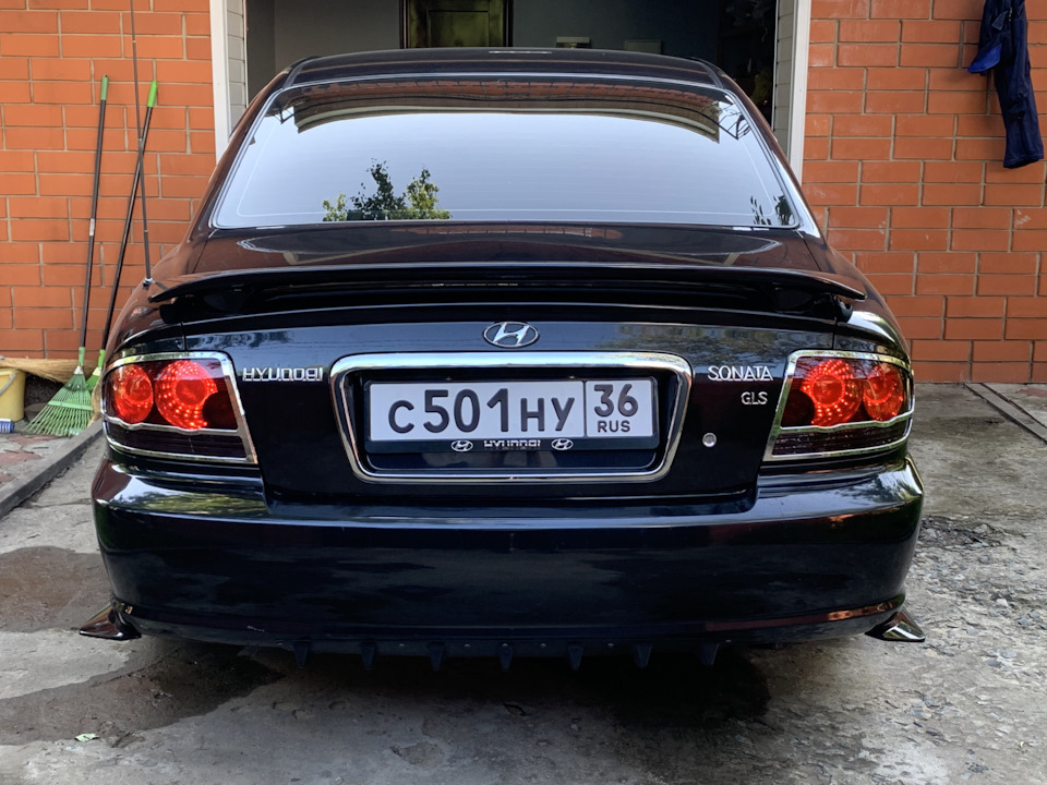 Тонировка задних фонарей — Hyundai Sonata IV (EF), 3 л, 2008 года ...