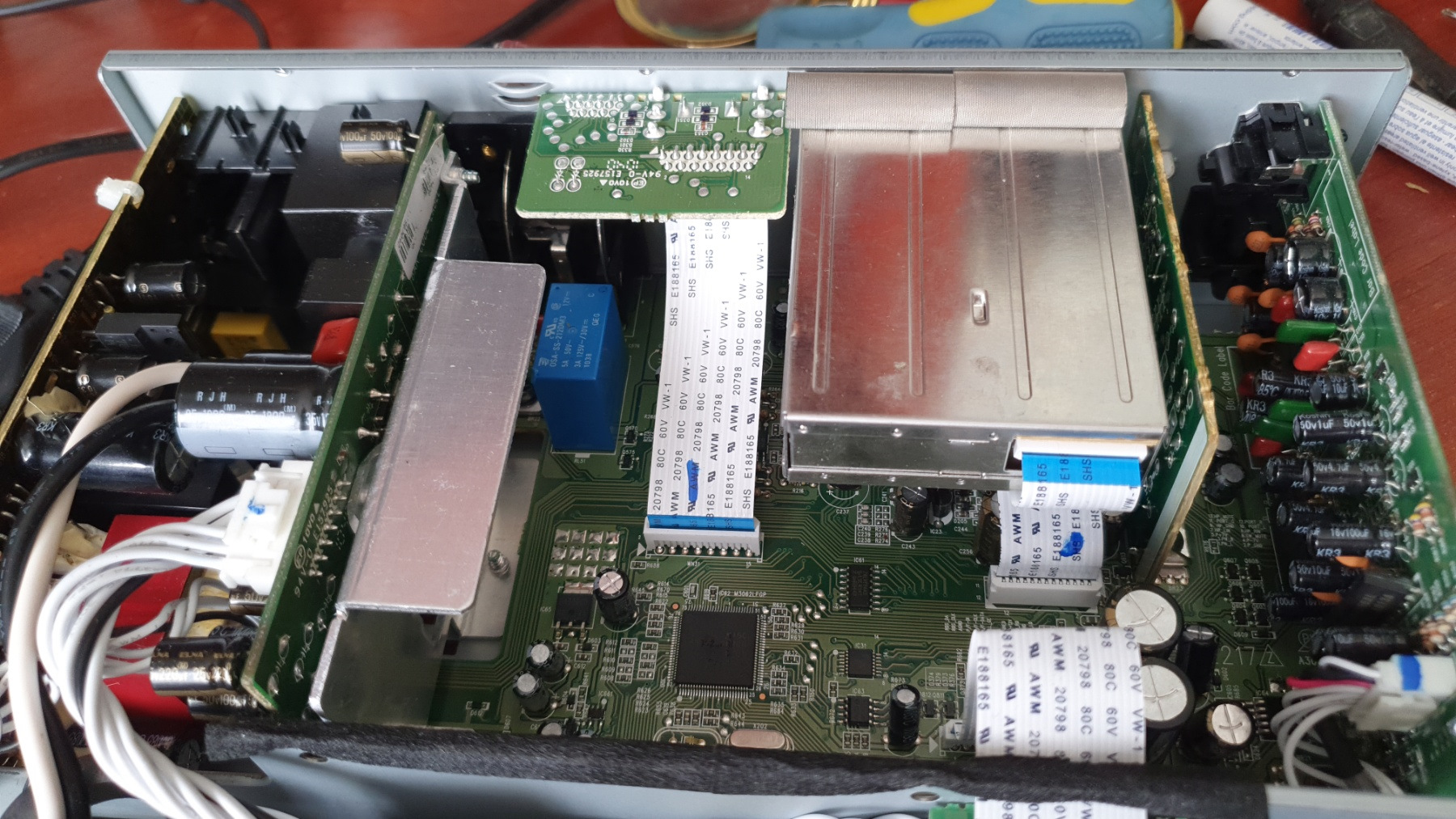 "Кухонный" полноценный стереоресивер, или как class D переиграл STK-шку ...