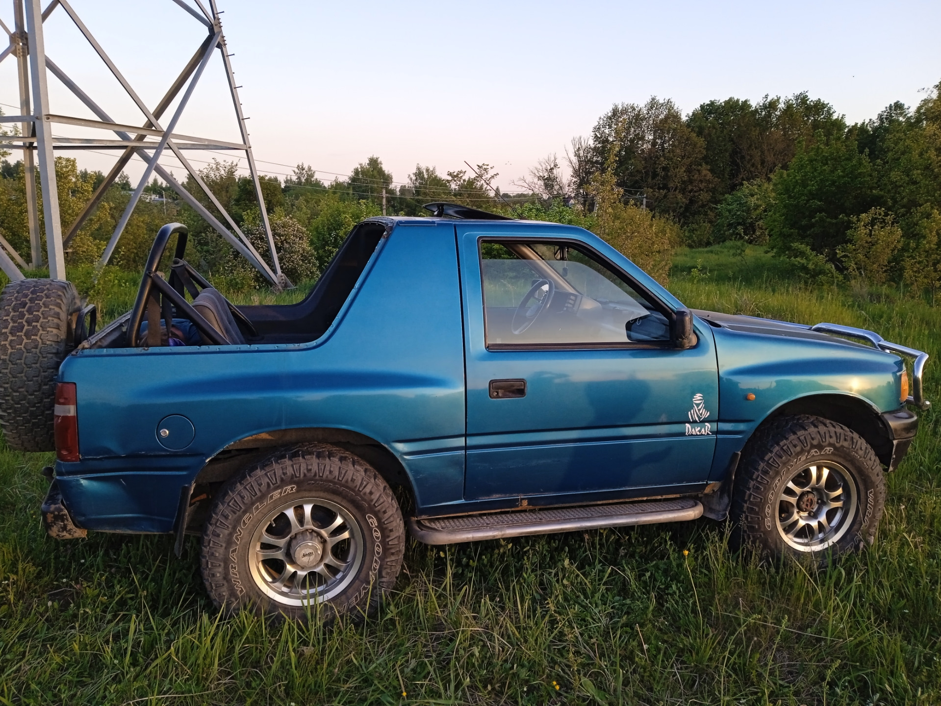 Лето, время для кабриолета! — Opel Frontera A Sport, 2 л, 1993 года ...