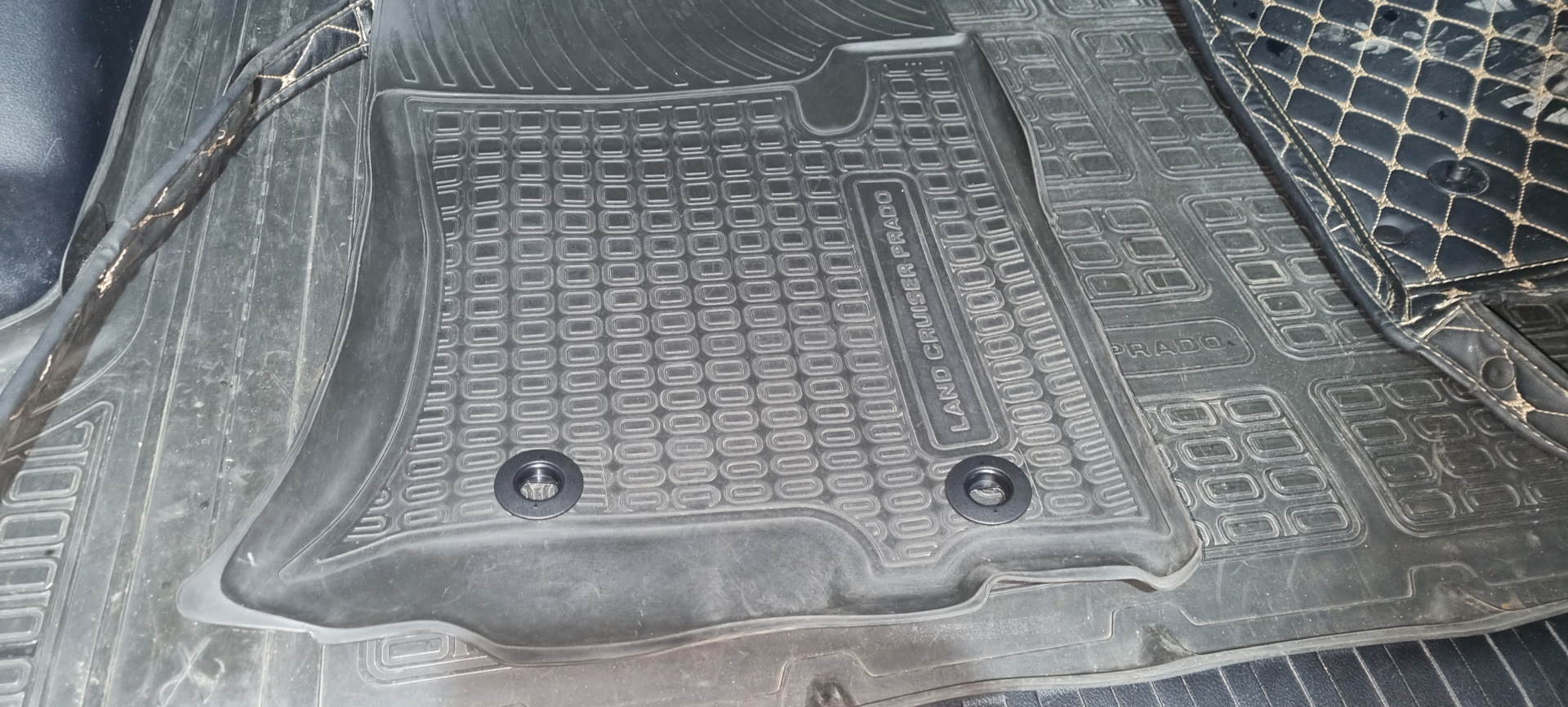Доработка пассажирского коврика — Toyota Land Cruiser Prado 150-series ...