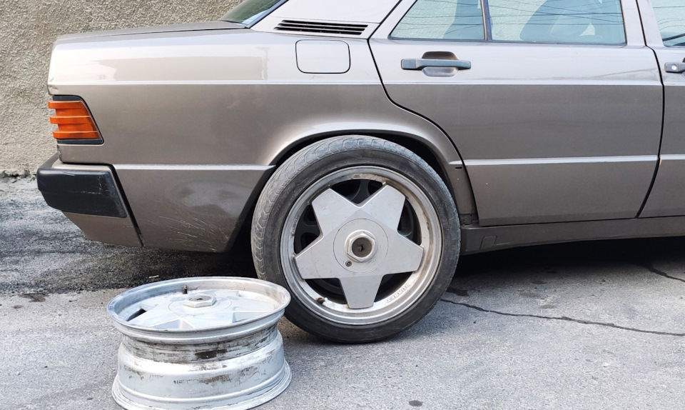 Borbet-ы — Mercedes-Benz 190 (W201), 3,2 л, 1990 года | колёсные диски | DRIVE2