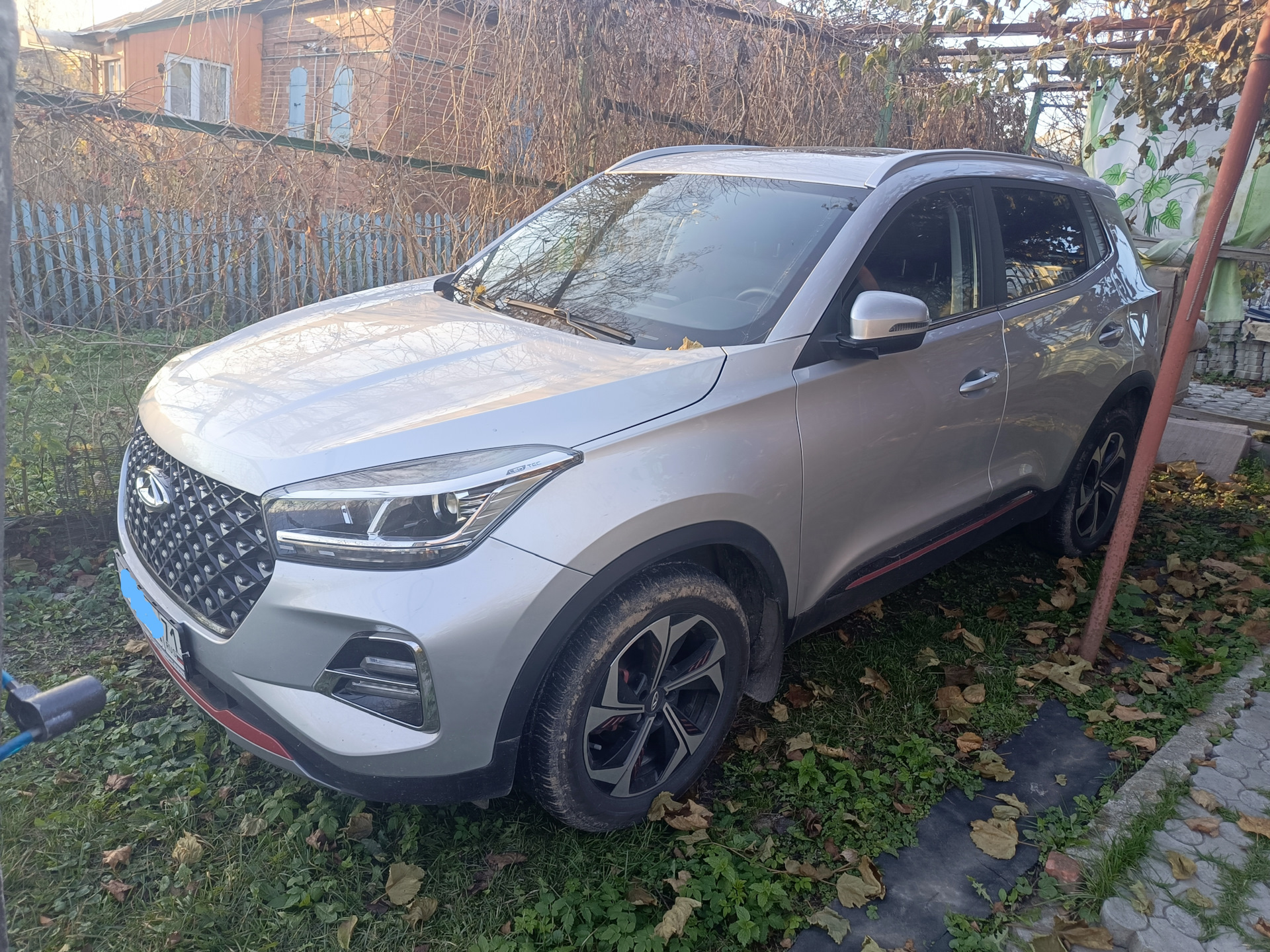 Устраняем дребезг номера — Chery Tiggo 4 Pro, 1,5 л, 2023 года ...