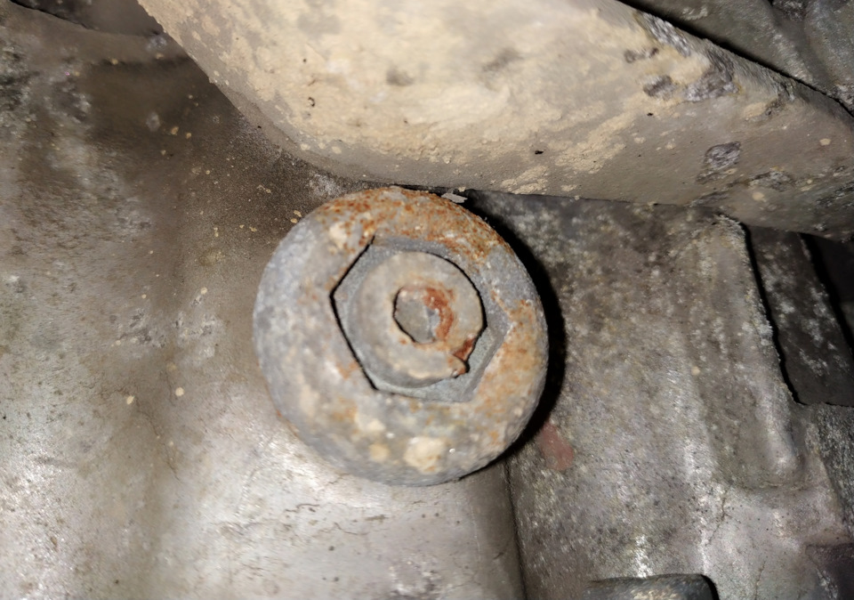 Смена масла в АКПП — Volvo XC60 (1G), 2,4 л, 2012 года | своими руками ...