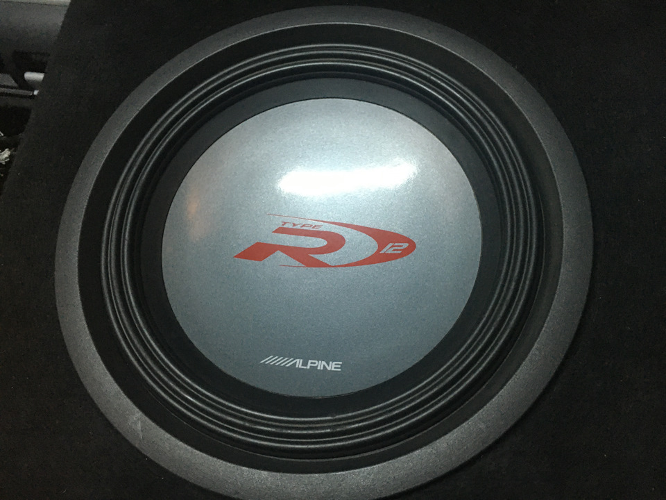 распрощаюсь с Alpine SWR-1242D и Моноблок Digital Designs M45 продано ...